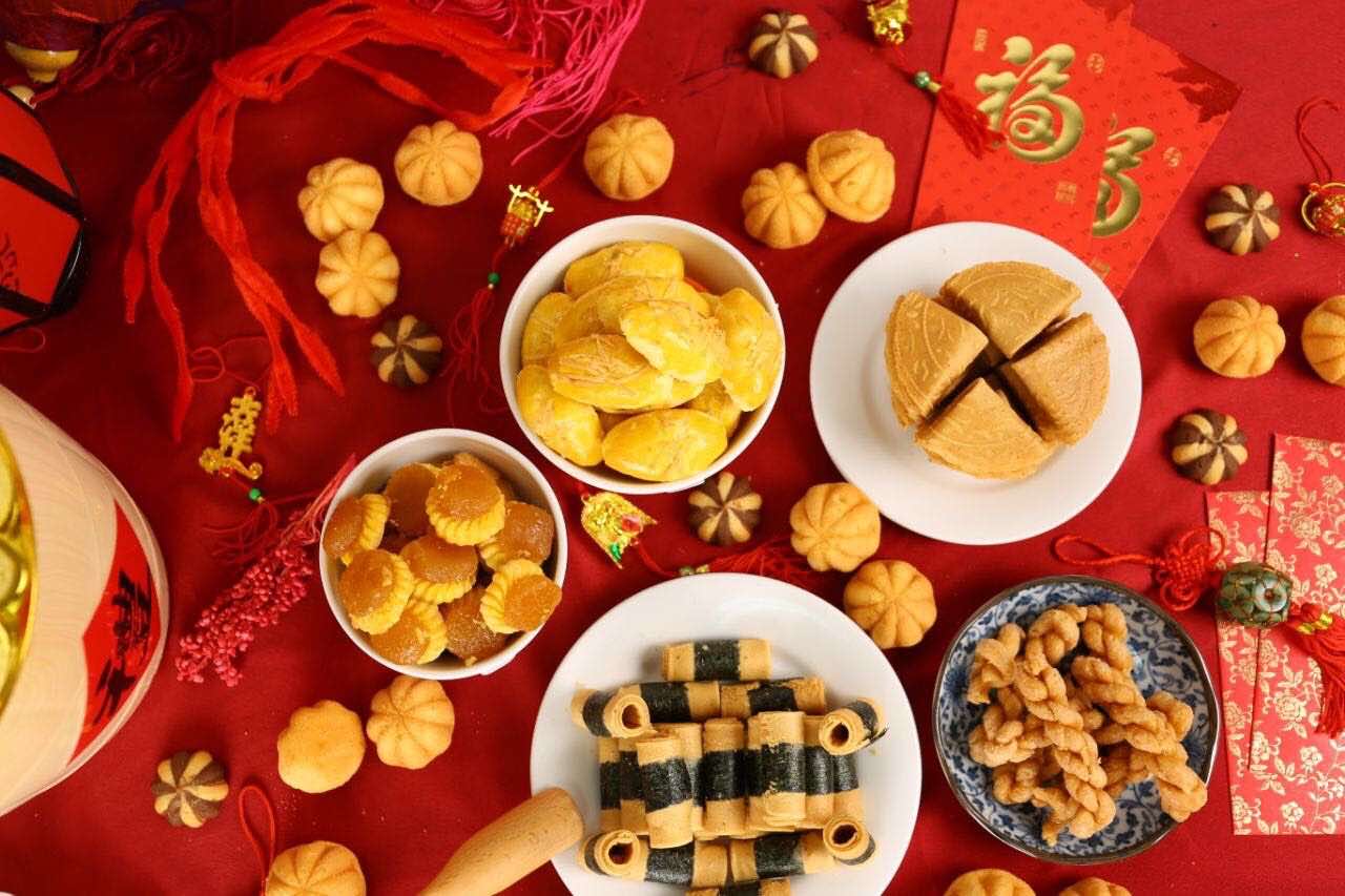 Must-Try These New Year CNY Goodies From Singapore