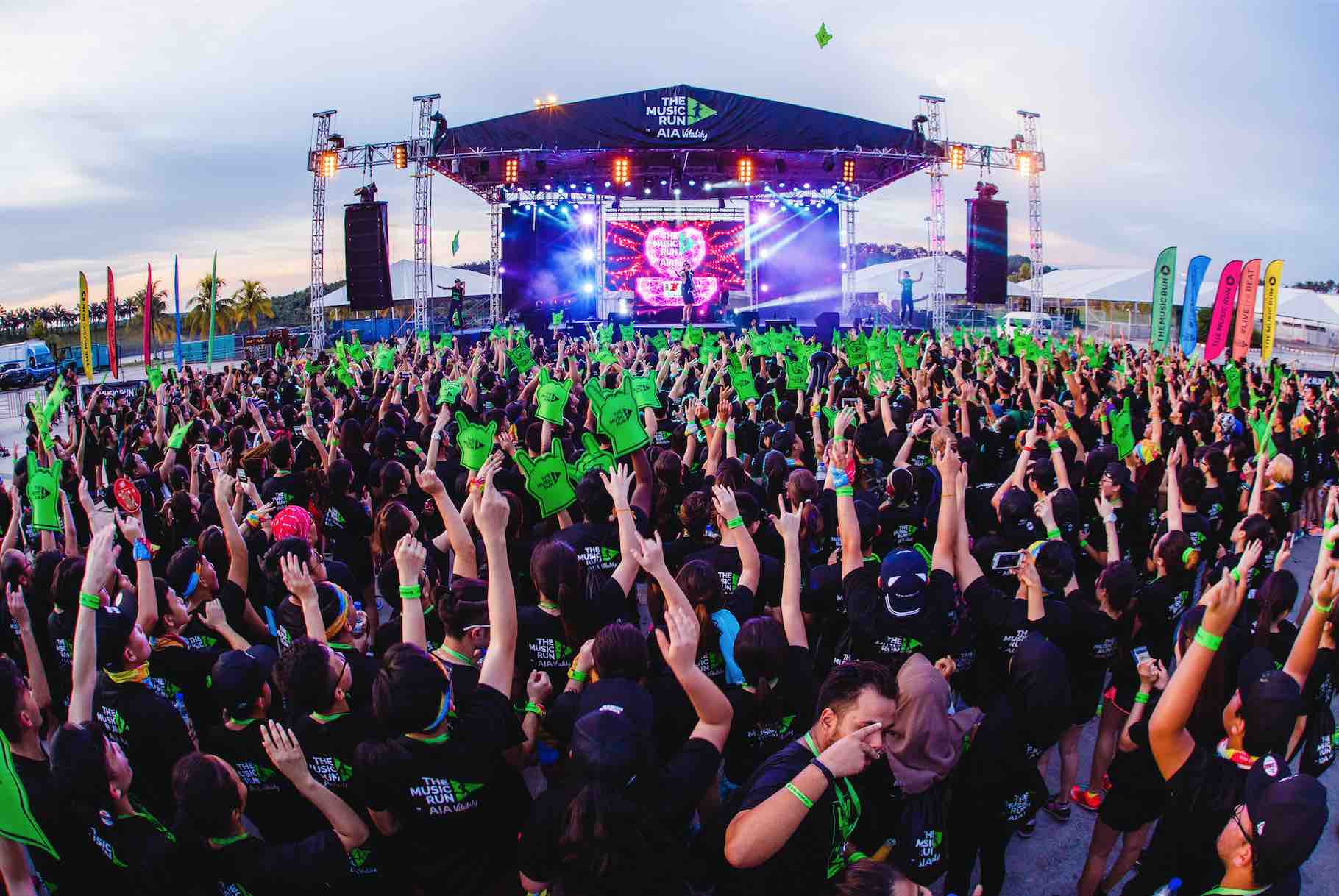 The Music Run By AIA 2017 - Run, Dance & Party At Sentosa Singapore
