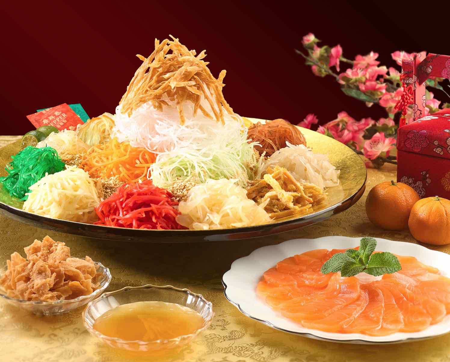 How To Lo Hei - 12 Steps To An Auspicious Chinese New Year Yu Sheng