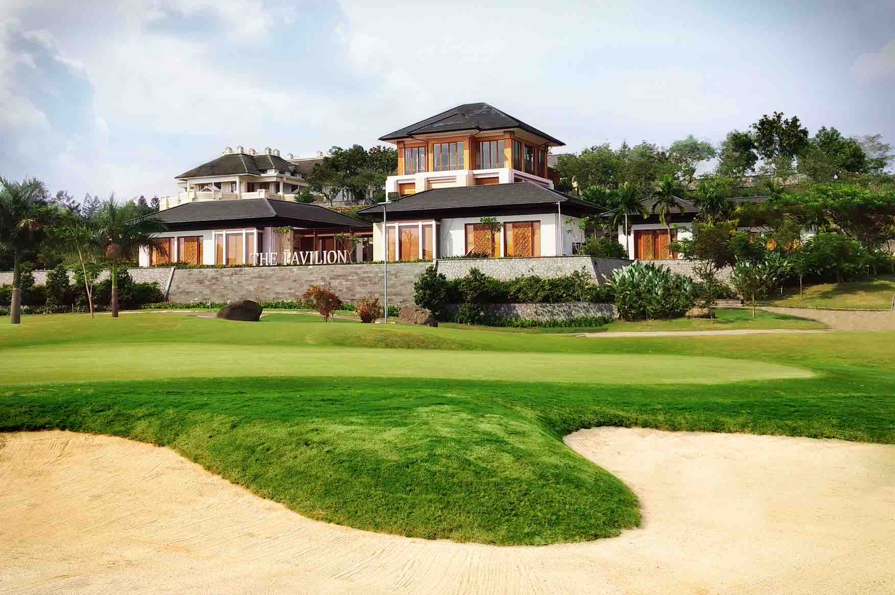The Luxurious Combination Of Nature’s Gifts & Exquisite Facilities At ...